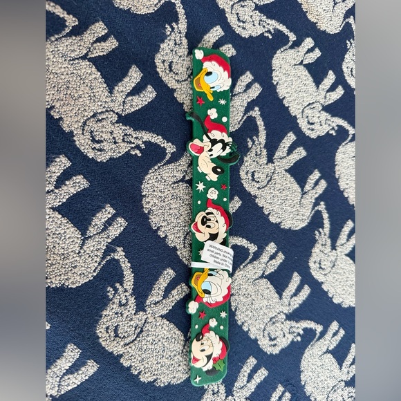 Disney | Accessories | Disney Christmas Slap Bracelet Green Kids Belt ...